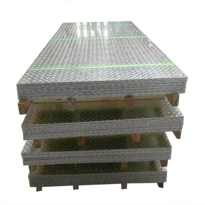 Cina Il modello del piatto di scivolo di acciaio inossidabile di ASTM 304 ha impresso lo strato a quadretti 5mm in vendita