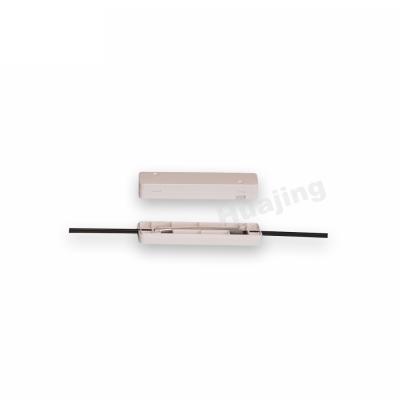 China White Fiber Protection Box with Ф3mm or 2x3 Drop Optical Cables Dustproof for sale