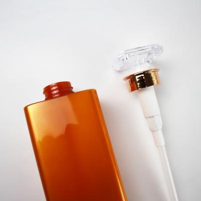 China De Fles van de het HUISDIERENshampoo van het lekbewijs 500ml voor Kosmetische Verpakking Te koop
