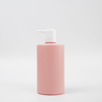 Cina bottiglie di plastica vuote cosmetiche della bottiglia per il latte del corpo del lavaggio della mano della bottiglia dell'HDPE 500ml per sciampo ed il balsamo in vendita