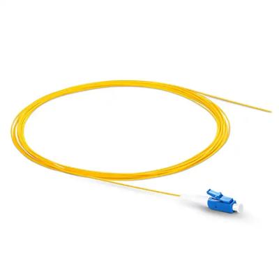 Cina SC/APC-SC/UPC FCAPC/LCUPC Simplex 9/125 0,9 mm 2,0 mm 3,0 mm Cordone di patch in fibra ottica esterna in vendita