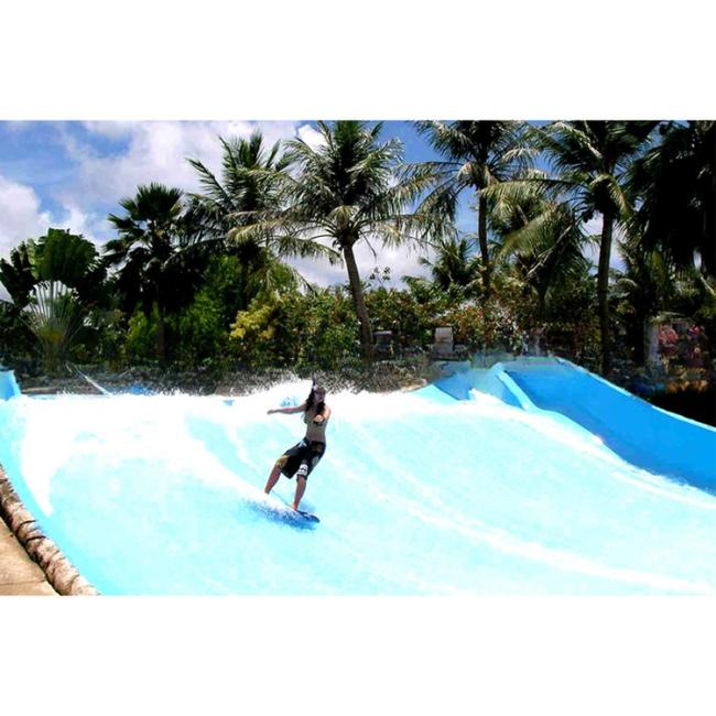 Outdoor Surfing Machine Artificial Waves Surf Skate