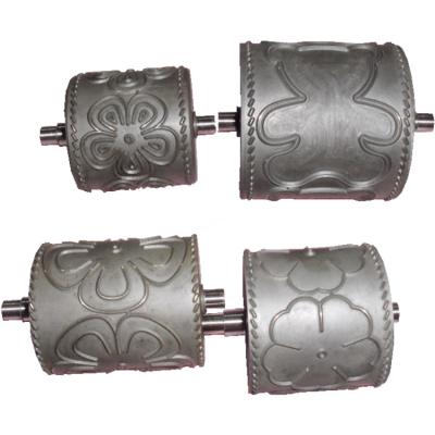 Cina Customized Mechanical Mold Wooden Grain Embossing Roller in vendita