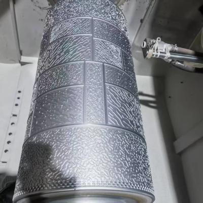Китай Твердость поверхности HV1100/HRC62 Рельефная стальная ролка Прочная и долговечная для транспортировки методом воздушного транспорта продается
