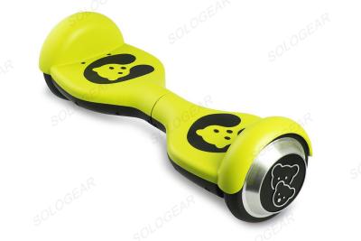 Cina 2 bambini d'equilibratura elettrici Hoverboard del motorino di auto della ruota con l'immagine del panda in vendita
