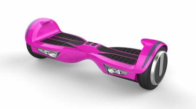 Cina Peso leggero del pattino del bordo dell'equilibrio di auto della ruota di rosa 2 costruito nell'altoparlante di Bluetooth in vendita