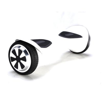 中国 涼しいスポーツ用具 2 の車輪の自己のバランスをとるスクーターのスマートな漂うスケートボード 販売のため
