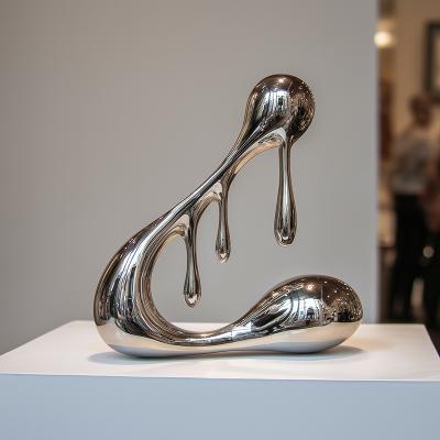 China Liquid Drop Mirror Stainless Steel Sculpture Weather Resistant Metal Modern Art Sculpture Customized for sale