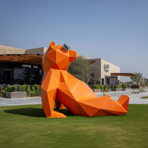Quality Custom Large Outdoor Metal Sculpture Sunglasses Metal Bear Sculpture For Shopping Center for sale