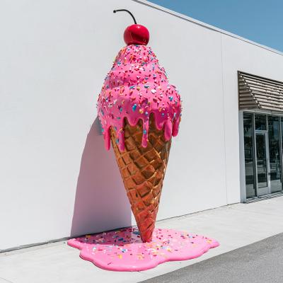 China Cute Pink Ice Cream Cone FRP Sculpture For Shop Window Display Decor for sale
