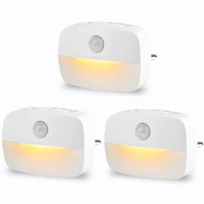 China Hot Sale Rechargeable Wireless Body Induction Small Lamp Motion Sensor Night Light for Kid Room Stairs for sale