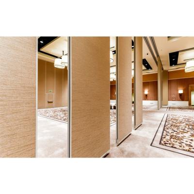中国 木製 隔音 移動型隔壁 操作可能なパネル 布の仕上げ 販売のため
