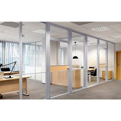 China Interior Soundproof Office Partitions Single Glazed With Shutter for sale