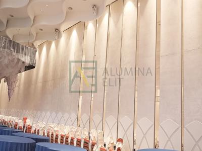 中国 オーダーメイドの寸法のための6061-T6プロファイルとQ235鋼フレーム 販売のため