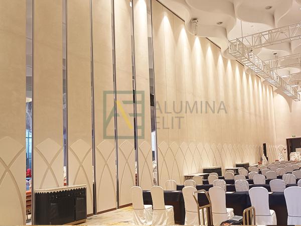 Quality High Operable Acoustic Partition Wall with 6061-T6 Profile and Q235 Steel Frame for sale