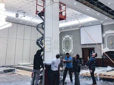 中国 6061-T6アルミニウム合金フレームと56dBの遮音性を備えた、カスタマイズ可能な防音パーティション壁 販売のため