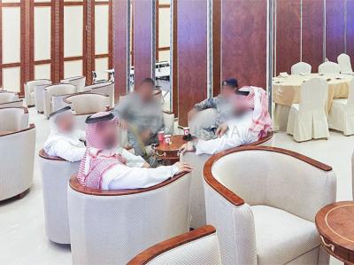 China Divisores de sala plegable portátiles y flexibles con diseño personalizado para una gestión versátil del espacio en venta