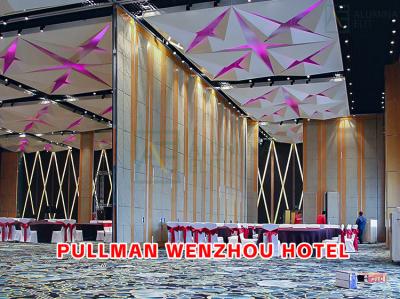 中国 プルマン温州ホテル：会議室や学校の仮設壁用、カスタムメイドの可動壁パネルと可動間仕切り壁 販売のため