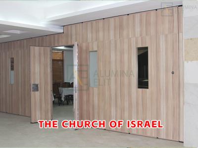 China A Igreja de Israel: Divisória Móvel de Fibra de Madeira com 285CM de Espessura, com Poder de Vedação de 800N e Atração Magnética de 40N/m à venda