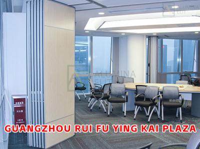 China Movable Partition Wall with 800N Sealing Power and 40N/m Magnetic Attraction for Up to 4.5M Height for sale