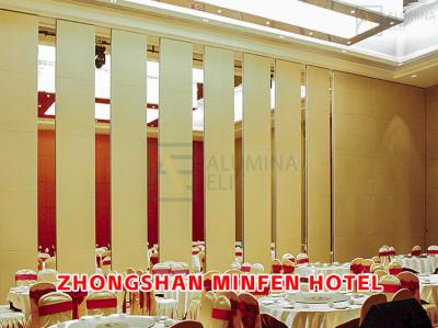 China Zhongshan Minfen Hotel：Customized Acoustic Movable Office Wall Systems with Sound Insulation Max 56dB Up to 18M Height and 1.2M Width per Panel（For commercial use） for sale