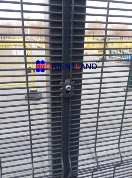 Quality PVC Coated 358 High Security Mesh Fence Anti Climb Mesh Fence 8gauge 4.0mm for sale