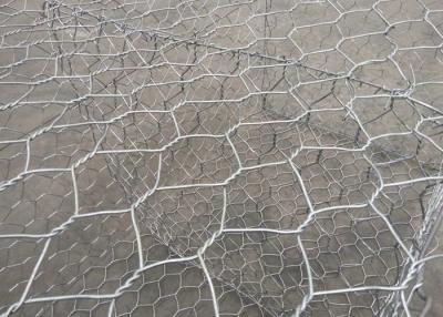 China Civil Engineering Woven Mesh Gabion Wall Baskets Hexagonal Hole Shape Flood Control Retaining Wall for sale