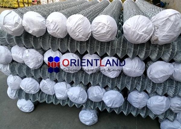 Quality HDG Commercial Wire Mesh Garden Fence Galvanised 3.0mm Wire Diameter for sale