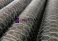 China Galvanised Hexagonal Chicken Wire Netting 30m Roll 1 Inch Aperture 0.9mm Wire for sale