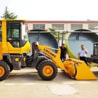 China Forklift Compost Turner 1300mm Bucket 47kW Diesel Engine Fermentation Mixer for sale