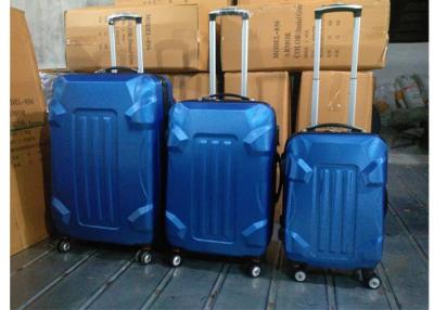 Cina Bagagli di alluminio del carrello dell'ABS dei pc dell'argento 3 variopinti con il carrello d'argento del ferro in vendita
