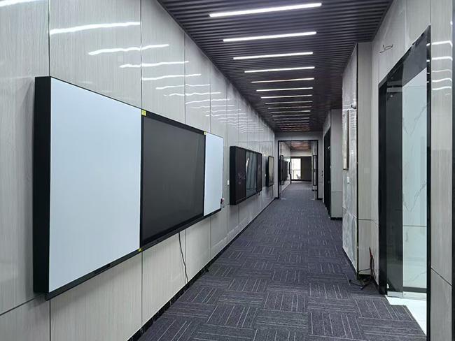 75 Inch Interactive Touch Screen Display, LED Panel, Smart Digital Blackboard To Improve Efficiency 0