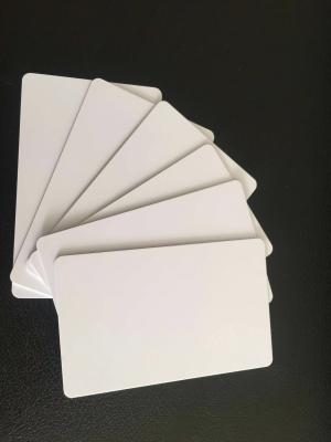 Cina Carta bianca vuota stampabile a getto d'inchiostro in PVC CR 80 spessore 0,3 mm 0,4 mm 0,76 mm per la produzione di carte in vendita