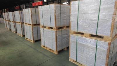 China Bequeme Verpackungsmethode für die Lamination von PVC-Karten zu verkaufen