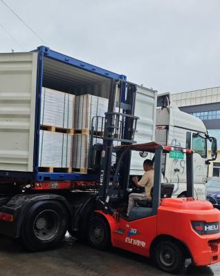 China Bequeme Verpackungsmethode für die Lamination von PVC-Karten zu verkaufen