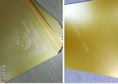 Cina Colore Digital dell'oro che stampa gli strati del PVC per la laminazione di plastica della carta in vendita
