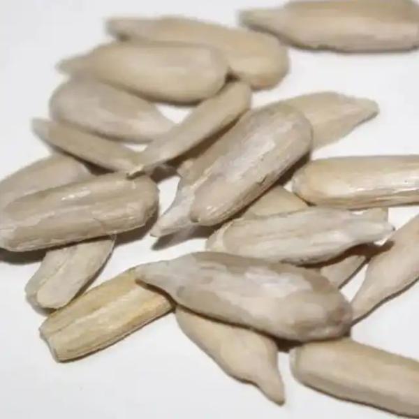Quality Bulk Cheap Price Large Quantity Chinese Big Size Sunflower Kernels Seeds Factory for sale