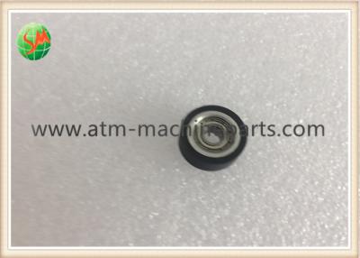 중국 Wincor ATM는 고품질 1770006963를 가진 V2XU 카드 판독기 고무 롤러를 분해합니다 판매용