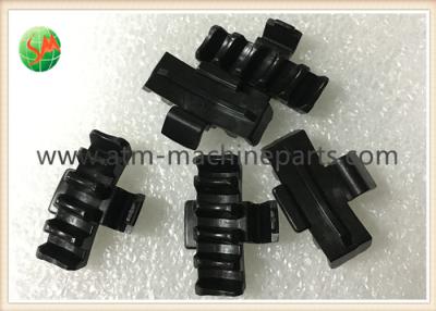 Cina Parti di BANCOMAT dell'ncr di originale 445-0706390, ingranaggio nero 4450706390 dell'ingranaggio a vite continua in vendita