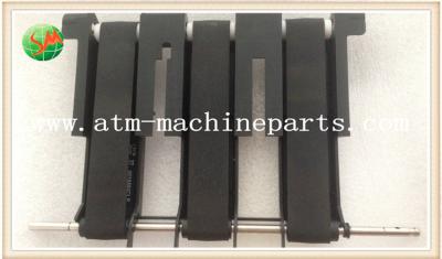 China Observe los materiales consumibles 4450677276 de la atmósfera del montaje 445-0677276 NCR de la abrazadera para el dispensador en venta