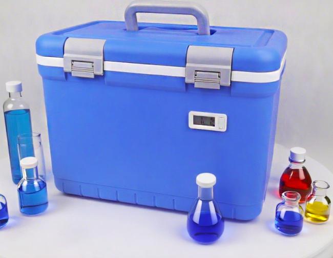 Blue Phefon Cold Chain Box showing front view with closed lid