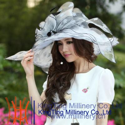 China Normal Day Women Fancy Organza Wedding Hats With Black / White 57 CM for sale