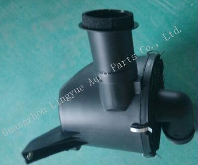 China Isuzu D MAX 2002 Replacement Air Filter Black Color ISO9001 Certificated for sale