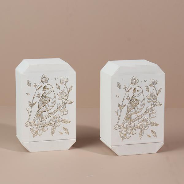 Quality Custom Logo Luxury Perfume Gift Box with Recyclable Materials and Shock for sale