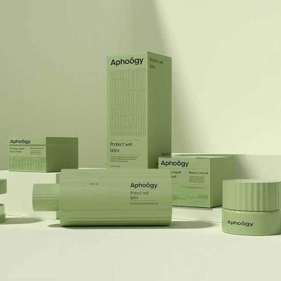 China Custom Eco Friendly Green Cosmetic Color Box with Premium Material and Custom Color Options for sale