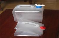 China Foldable LDPE Liquid Plastic Jerry Can 5L 10L 20L with Screw Cap Tap for sale