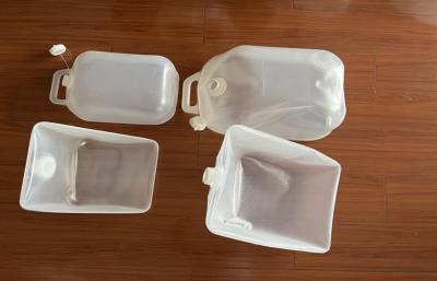 China Saco dobrável 20l de acampamento Jerry Can With Plastic Tap de Cubitainer à venda