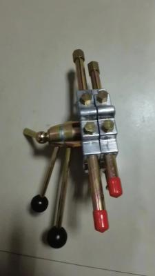 China Dual Control Levers Hydraulic System Throttle Control Lever for Precise Speed Control in Concrete Mixer Trucks for sale