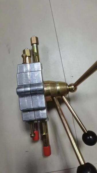 Quality Dual Control Levers Hydraulic System Throttle Control Lever for Precise Speed for sale