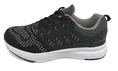 China fashion Lightweight ANTI-SHOCK EVA  Rubber outsole sport running shoes for the off-road for sale